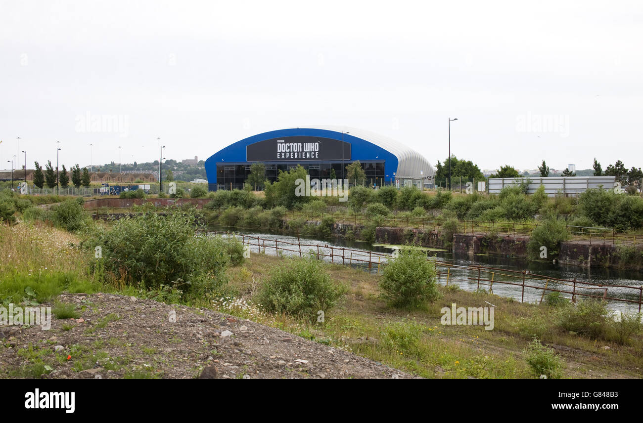 Cardiff bay from water hi-res stock photography and images - Alamy
