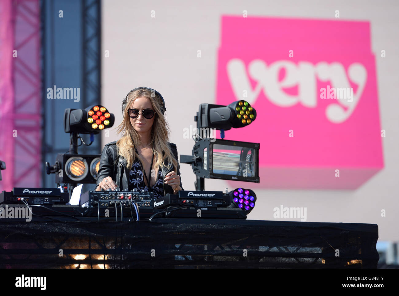 Very Big Catwalk Stock Photo - Alamy