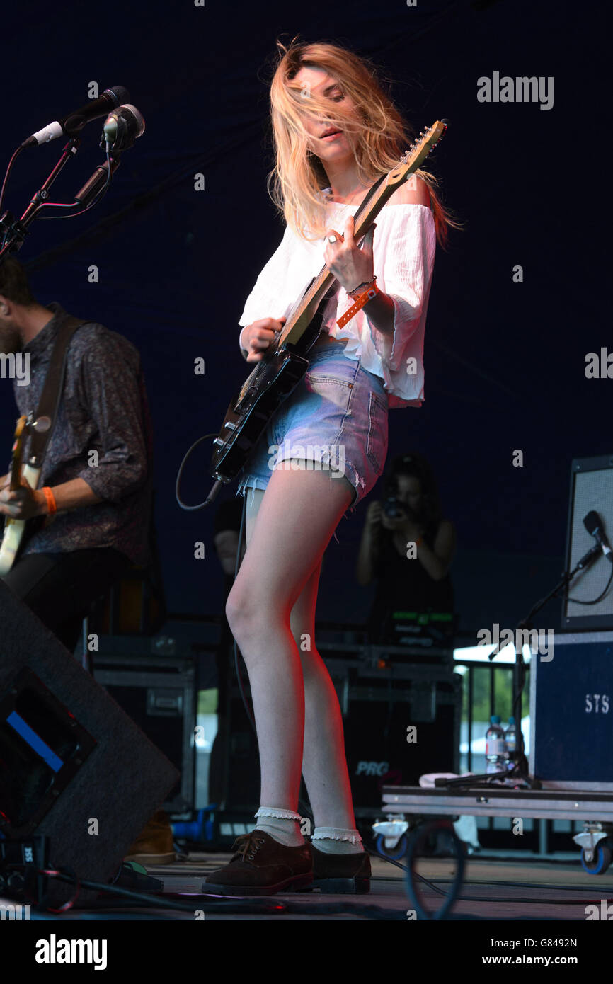 Ellie Rowsell of Wolf Alice performing at the Calling Festival, held on ...