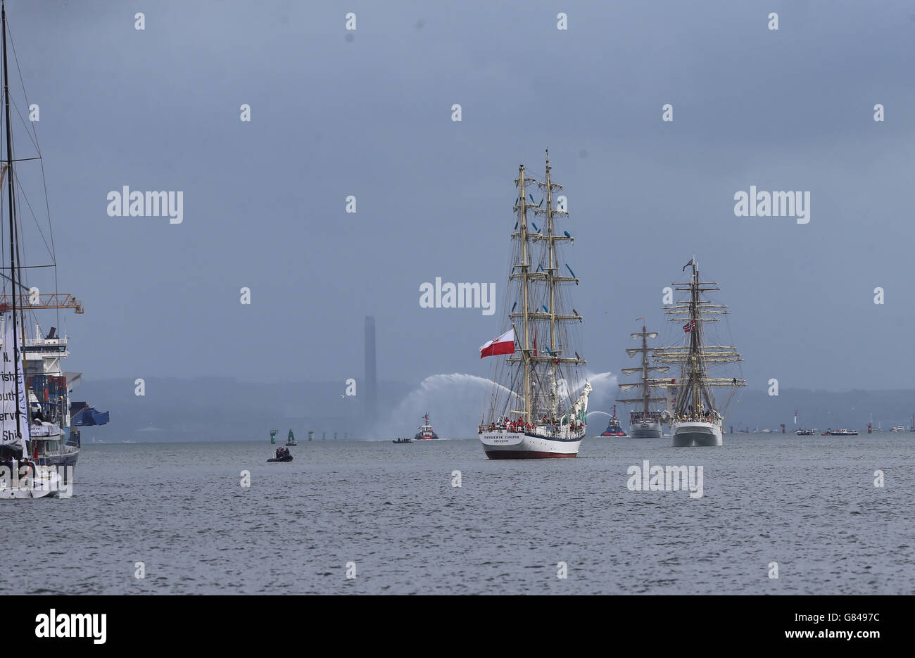 News ulster ships hi-res stock photography and images - Alamy