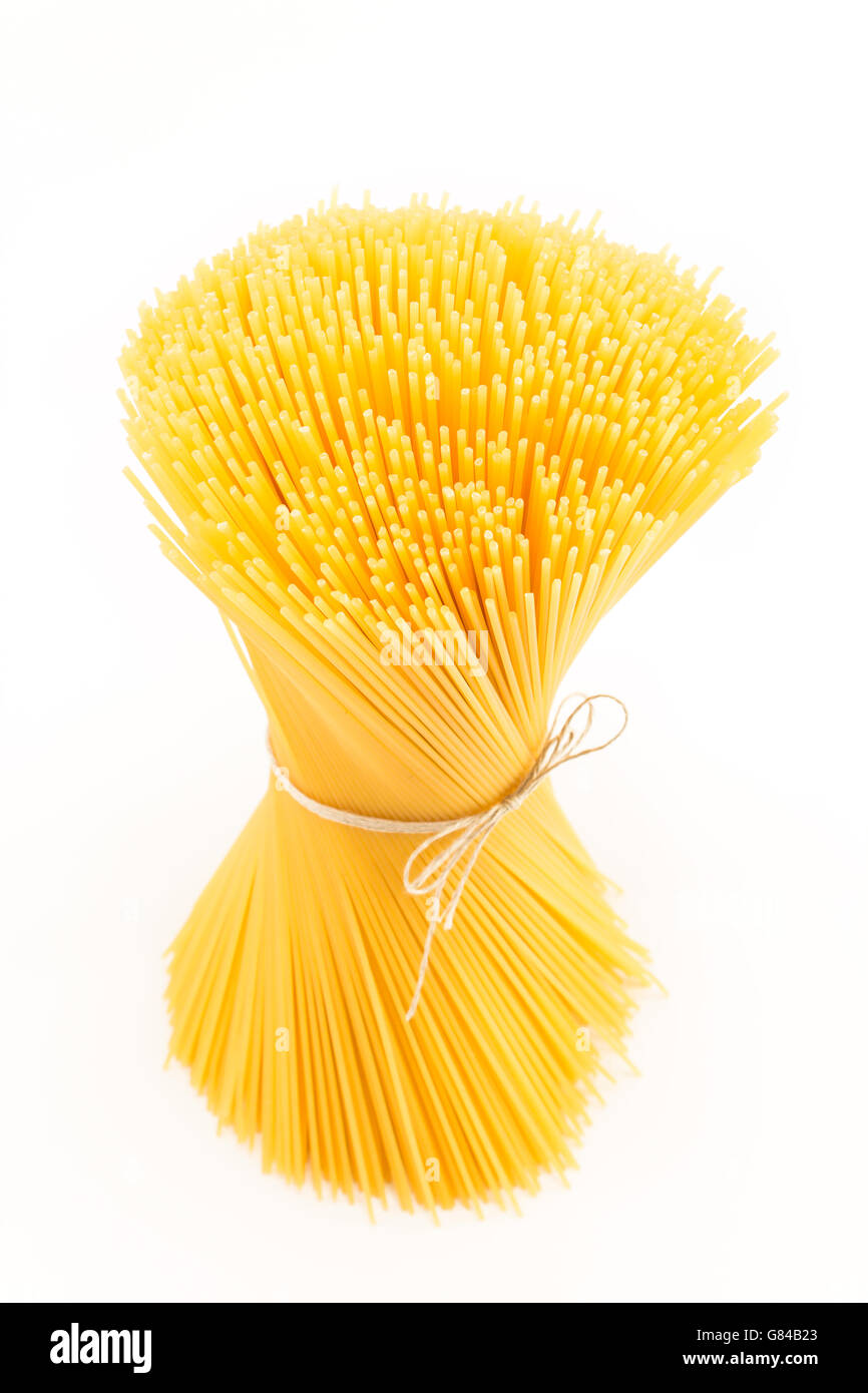 Bunch of Spaghetti Isolated on White, 1 Kilogram Stock Photo - Alamy