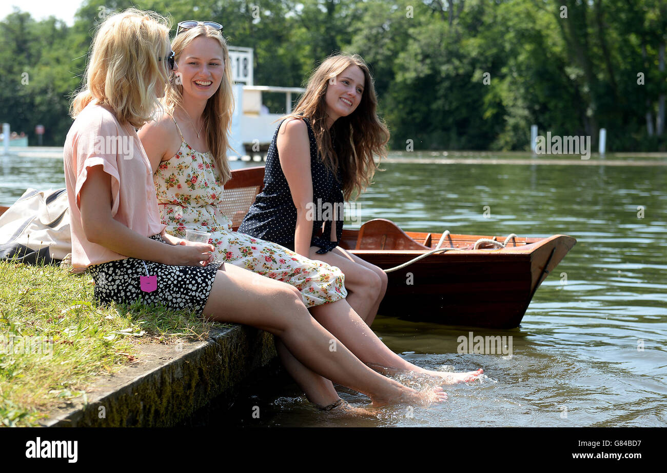 Jess Eden-Smith (left) Elsie Horne (centre) and Lowri Mumford from ...