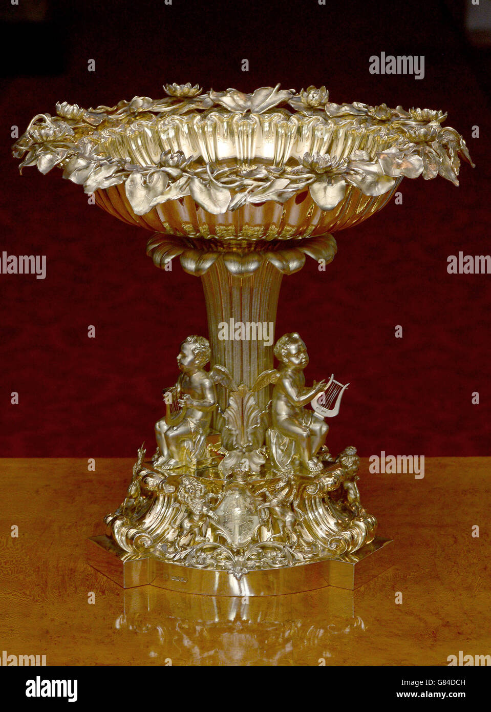 Hrh font hi-res stock photography and images - Alamy