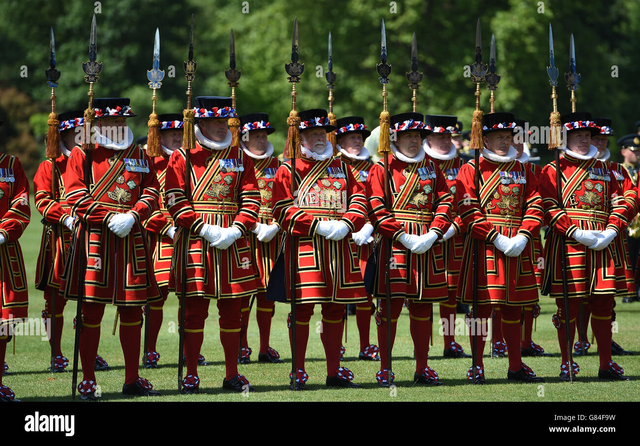 Members of The Queen's Body Guard of the Yeomen of the Guard during a ...