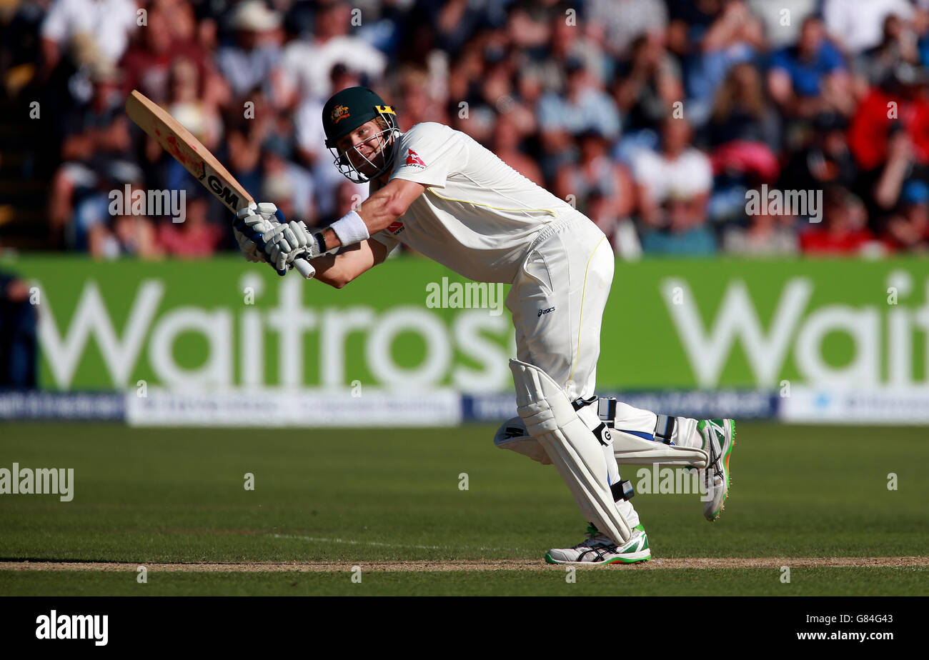 Cricket - First Investec Ashes Test - England v Australia - Day Two ...