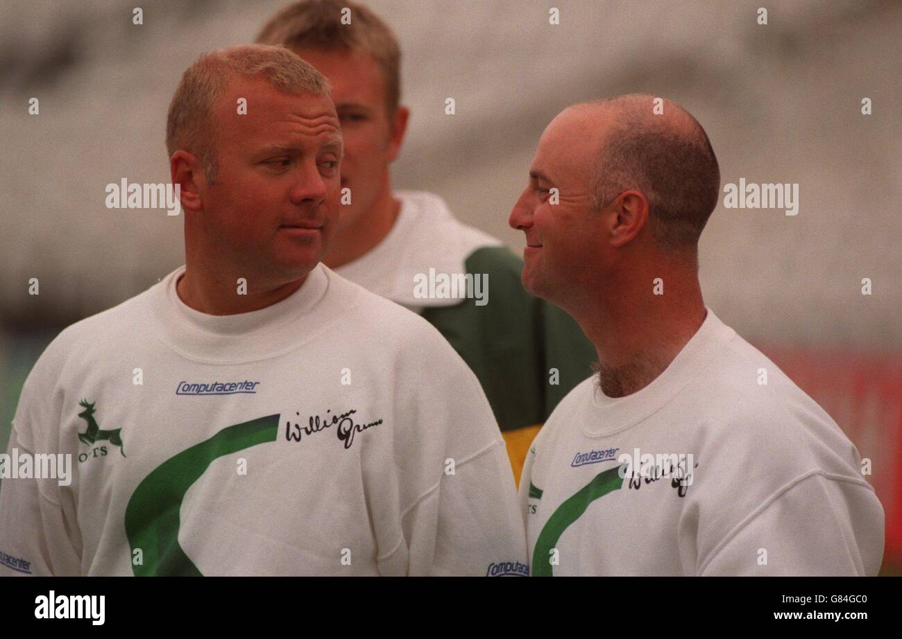 Andy pick paul johnson hi-res stock photography and images - Alamy