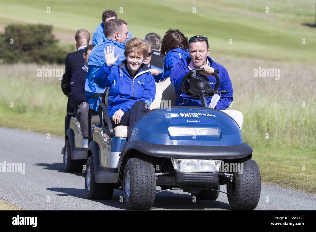 Scottish golf fans hi-res stock photography and images - Alamy