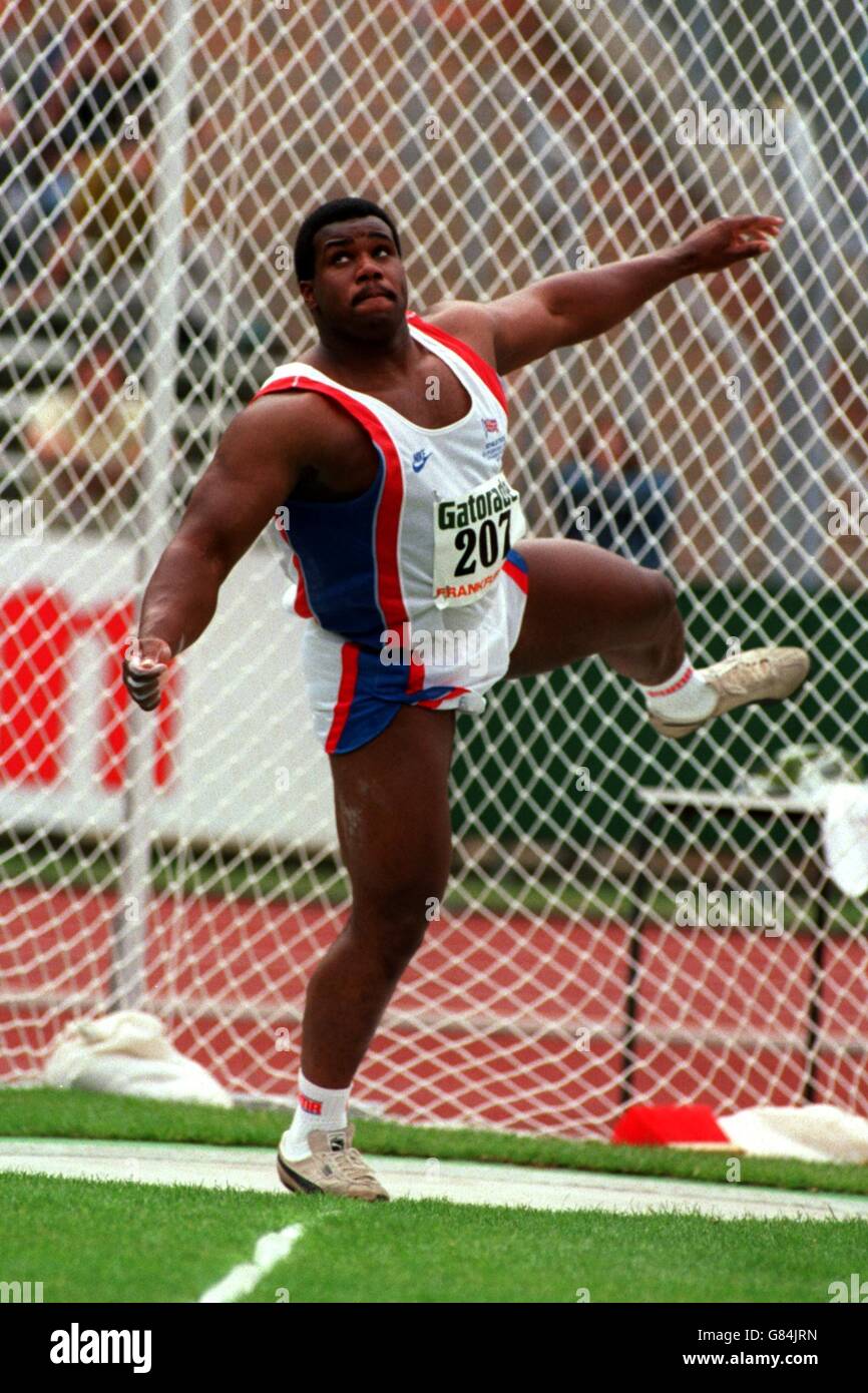 Brown discus hi-res stock photography and images - Alamy