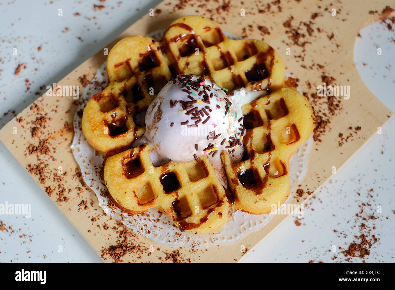 Waffle ice cream hi-res stock photography and images - Alamy