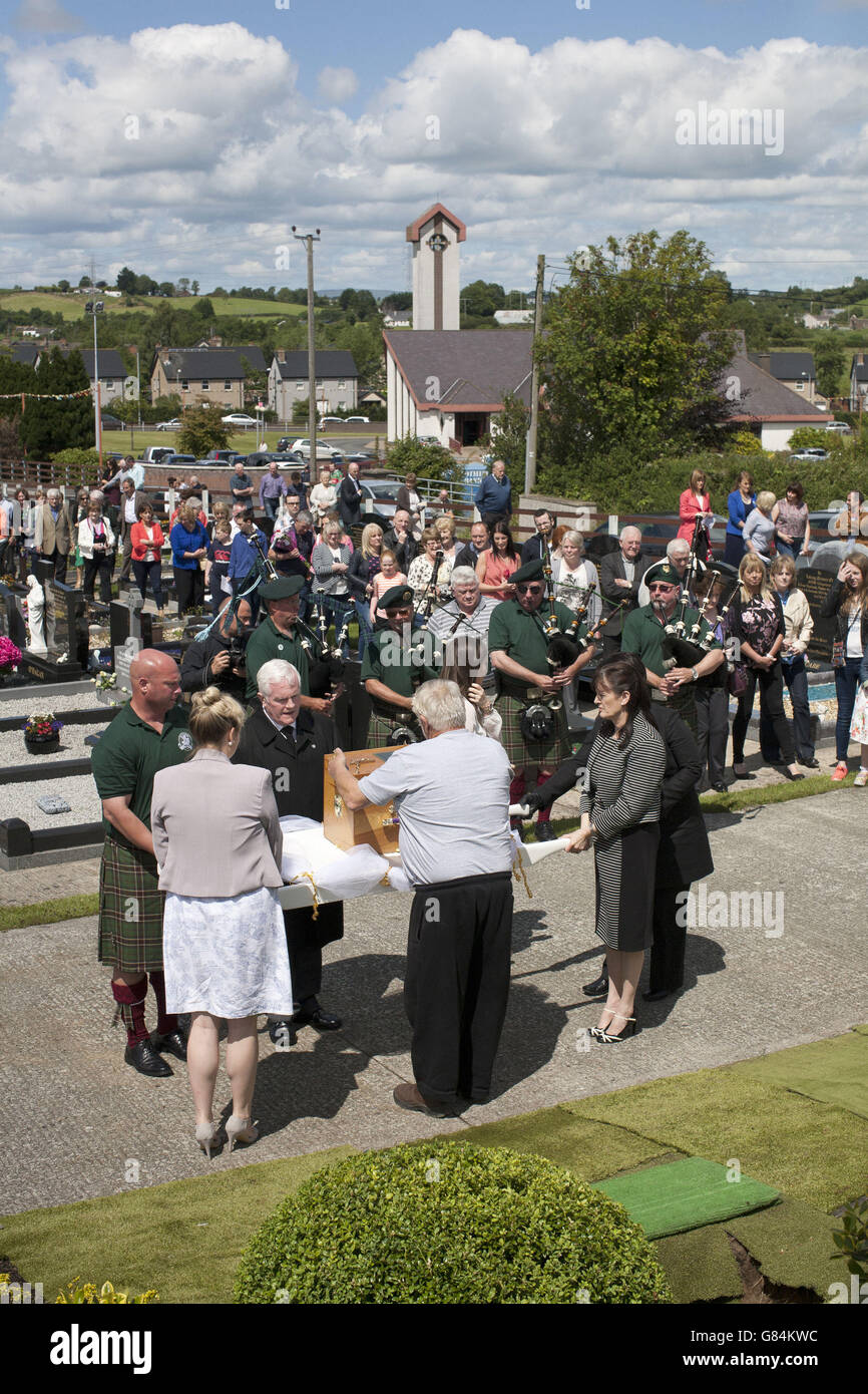 RETRANSMISSION AMENDING THE SPELLING OF THE CHAPEL TO CLONOE CHAPEL ...