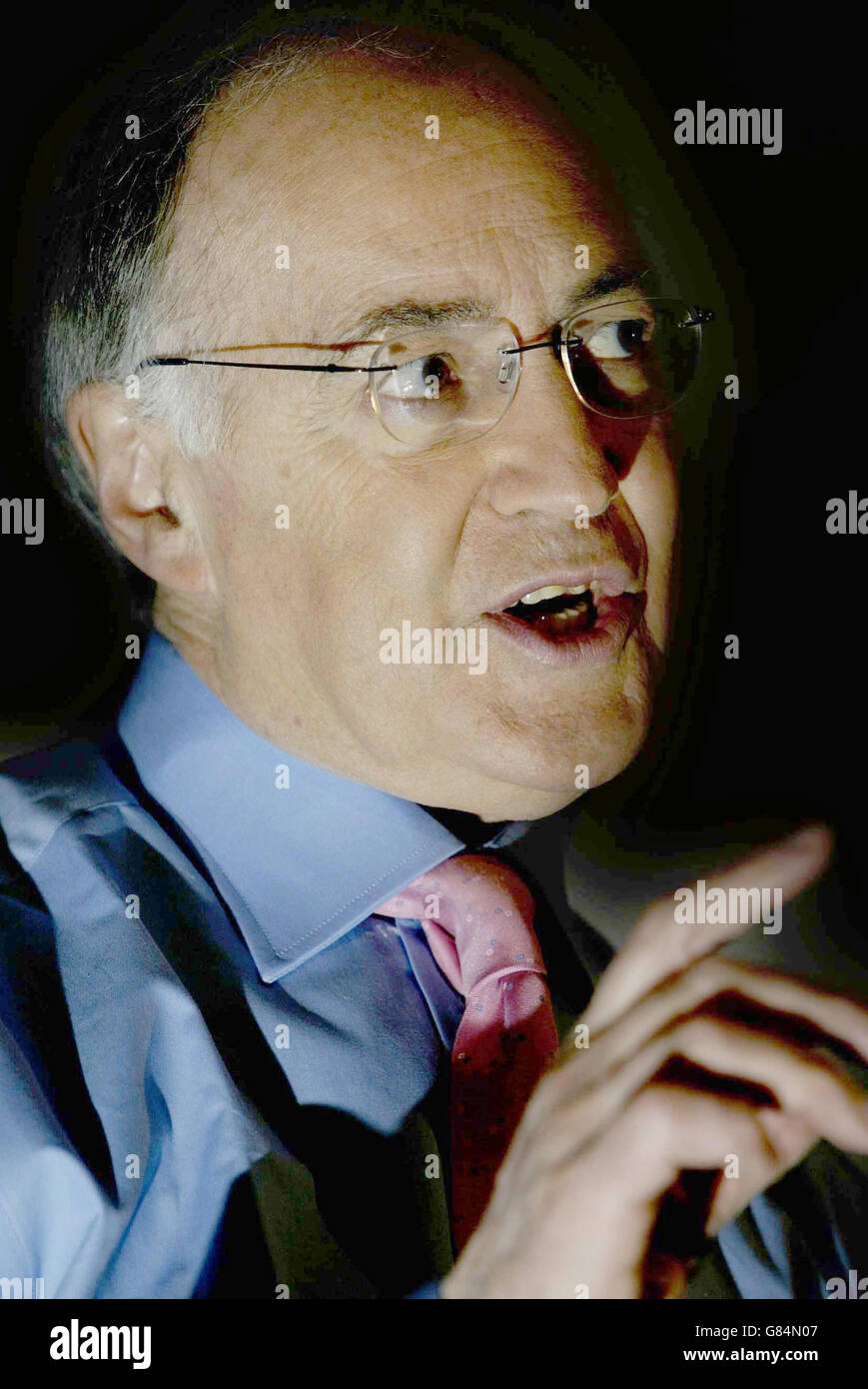 Leader of the Conservative party Michael Howard Stock Photo - Alamy