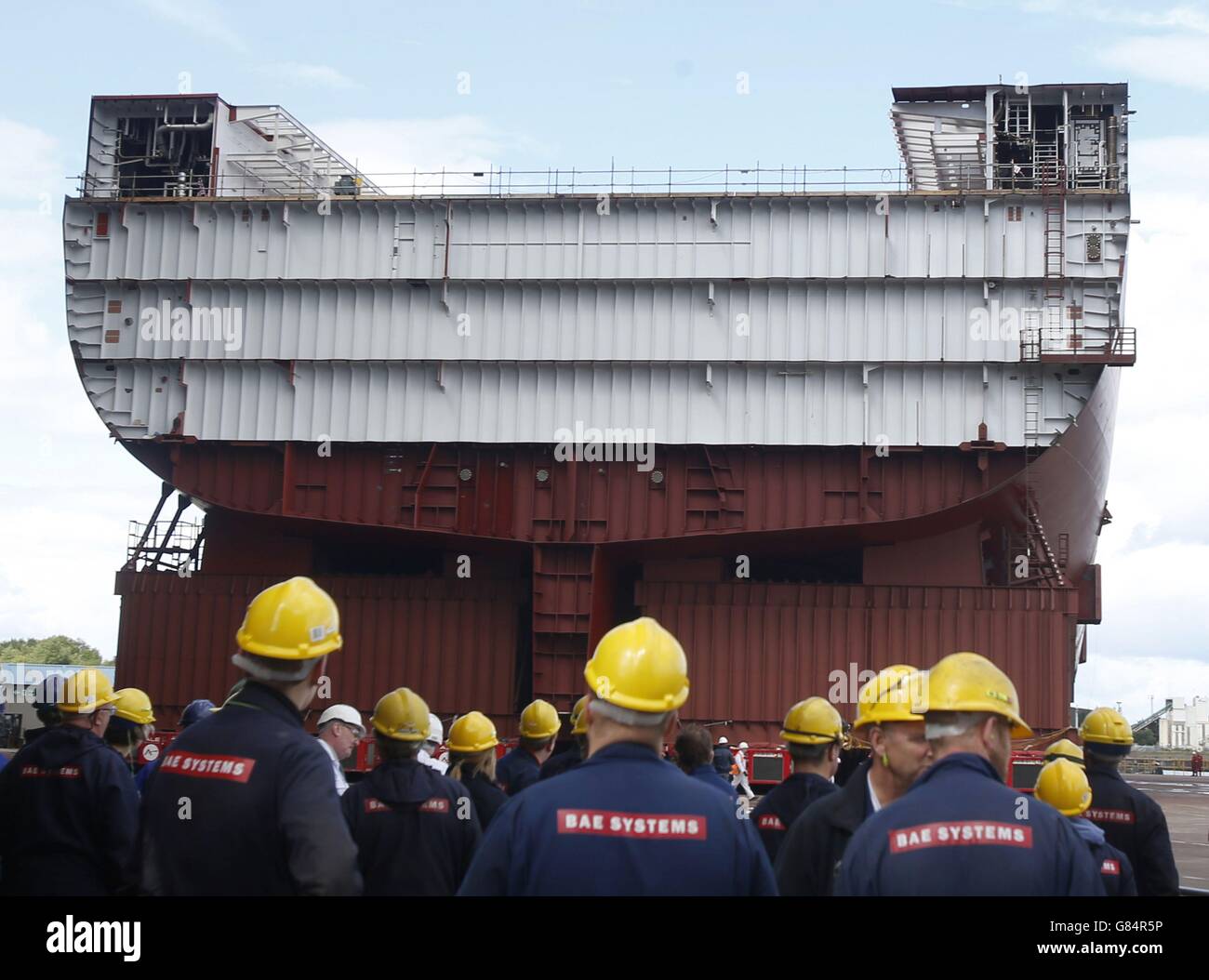 An 11,000-tonne section of one of the Royal Navy's under-construction ...