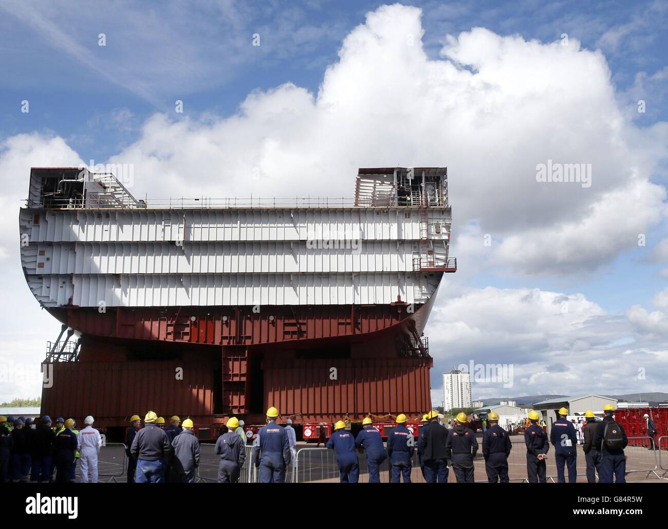 Hms prince of wales dock hi-res stock photography and images - Alamy