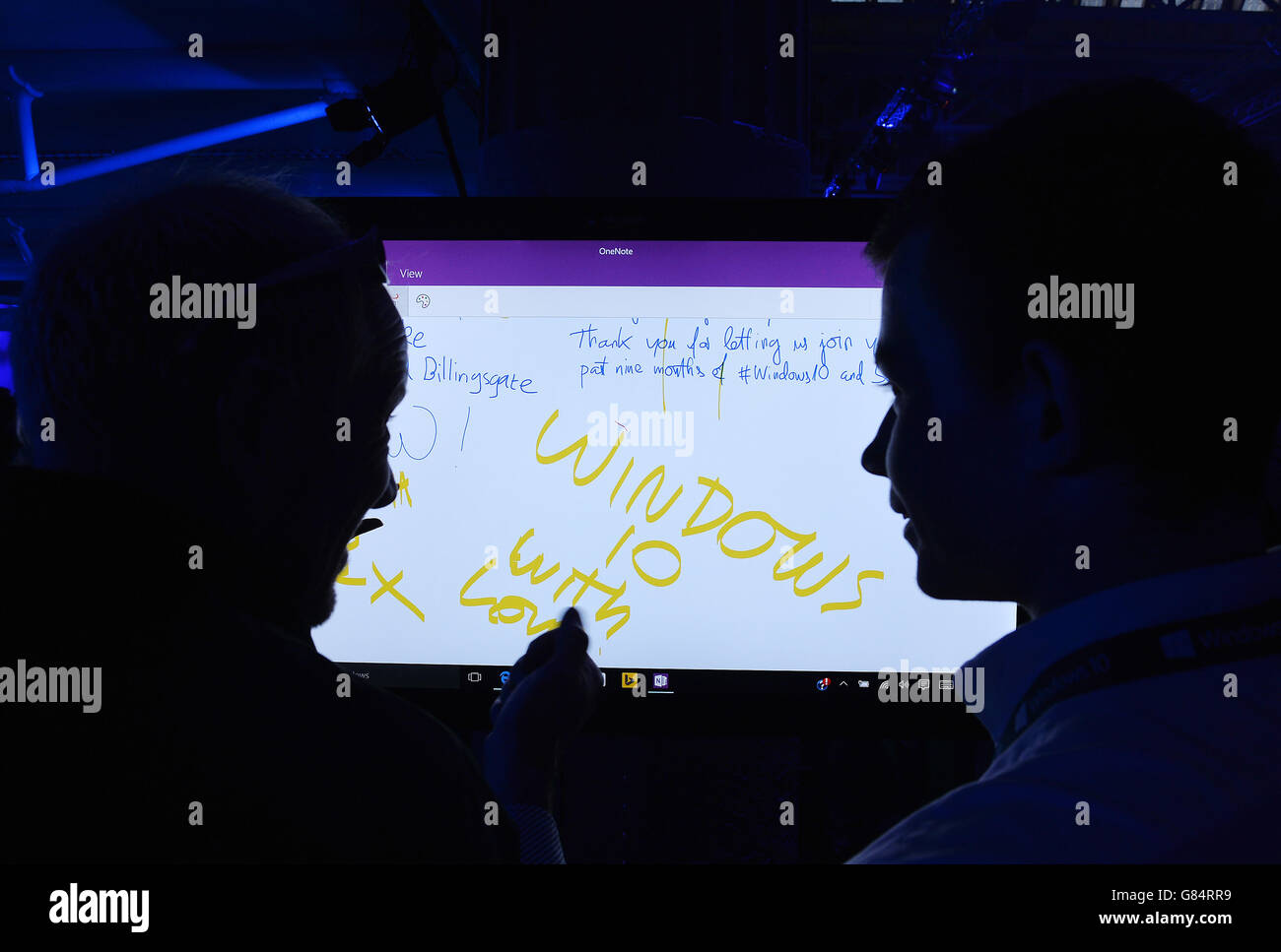 Microsoft windows 10 launch hi-res stock photography and images - Alamy