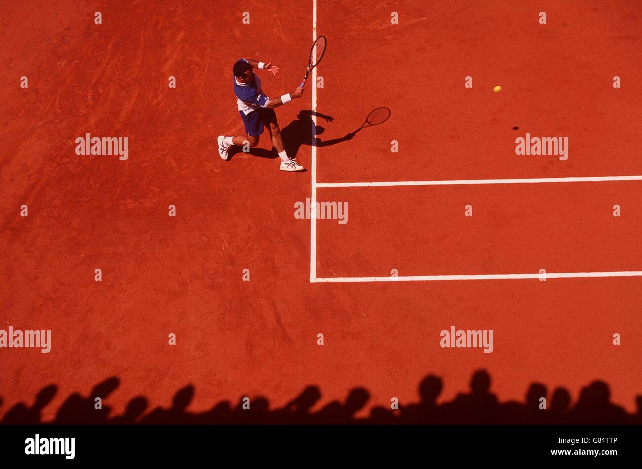 Tennis - French Tennis Open. Alex Corretja Stock Photo - Alamy