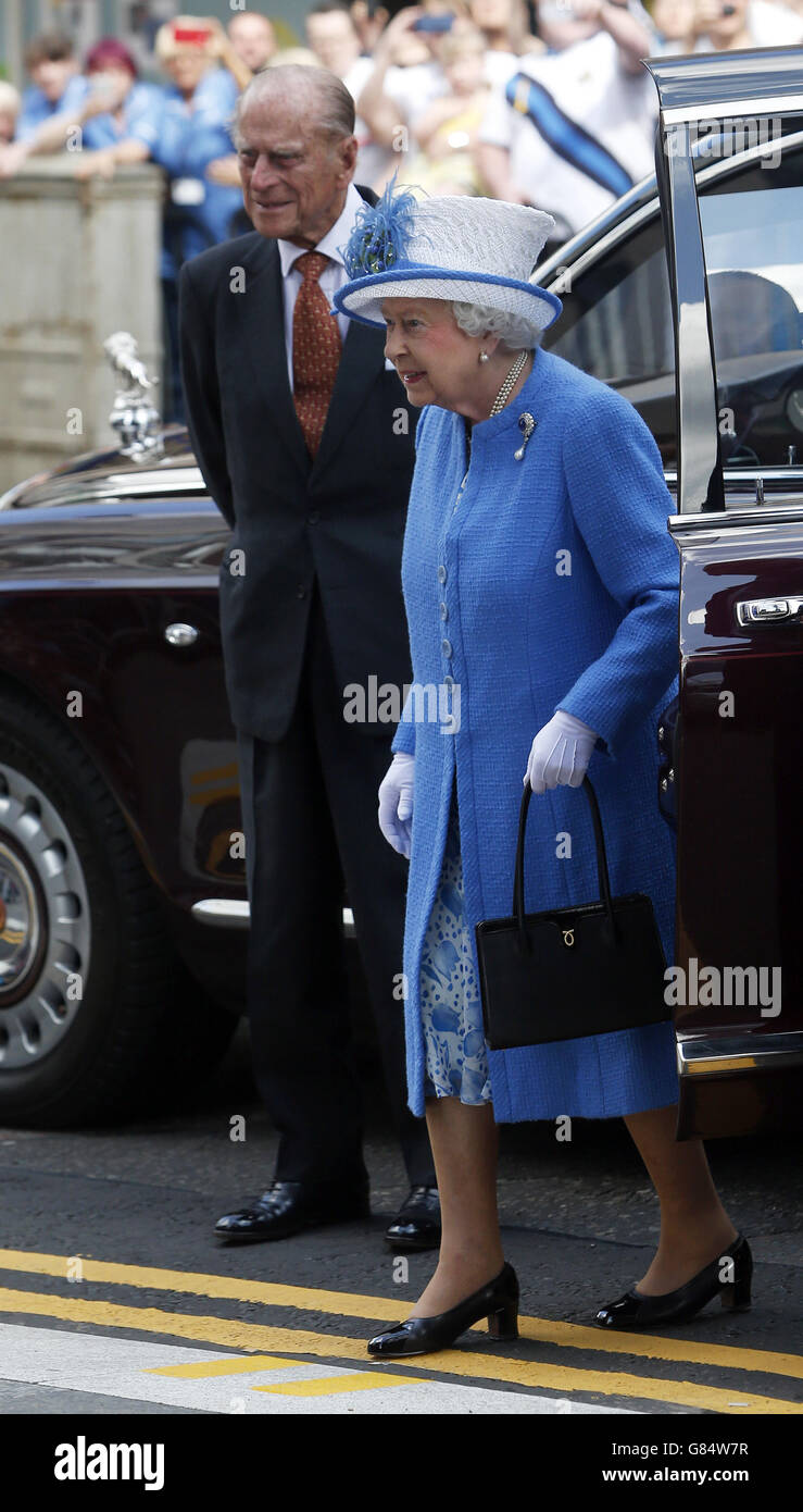 Queen Elizabeth II and the Duke of Edinburgh arrive for a tour of ...