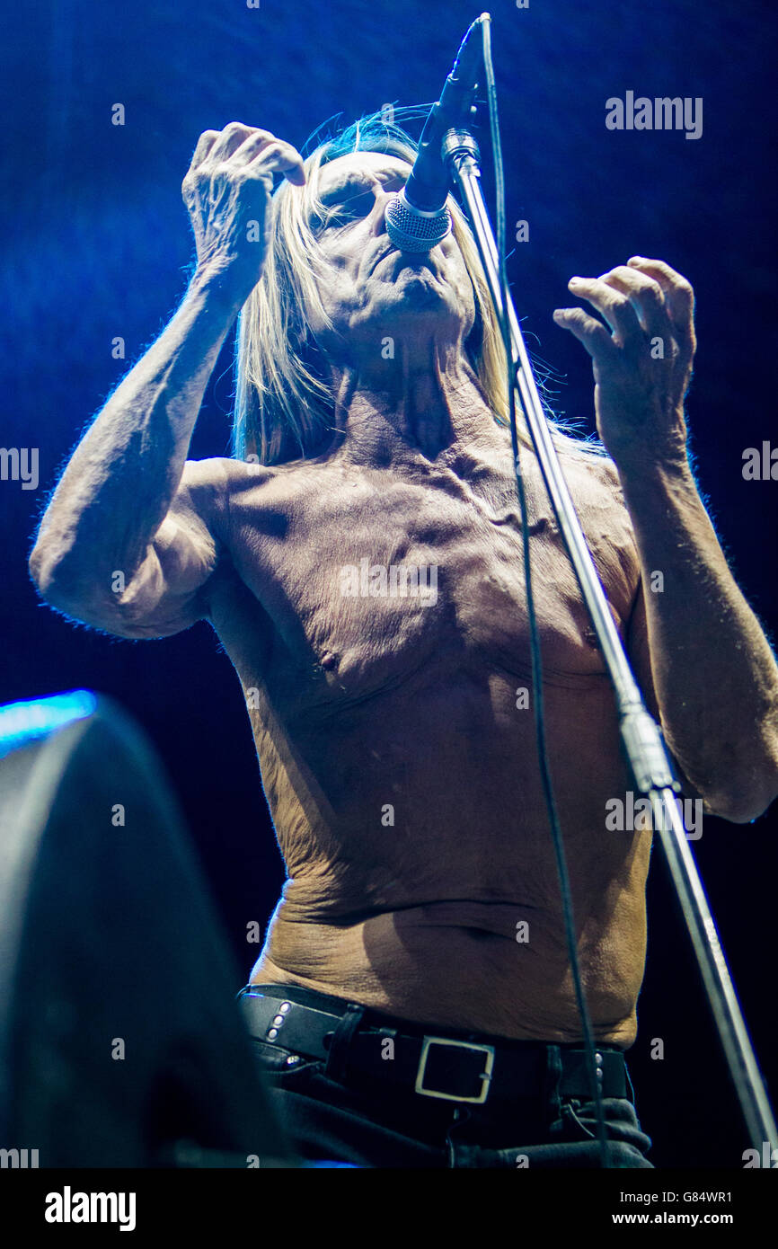 The stooges band hi-res stock photography and images - Alamy