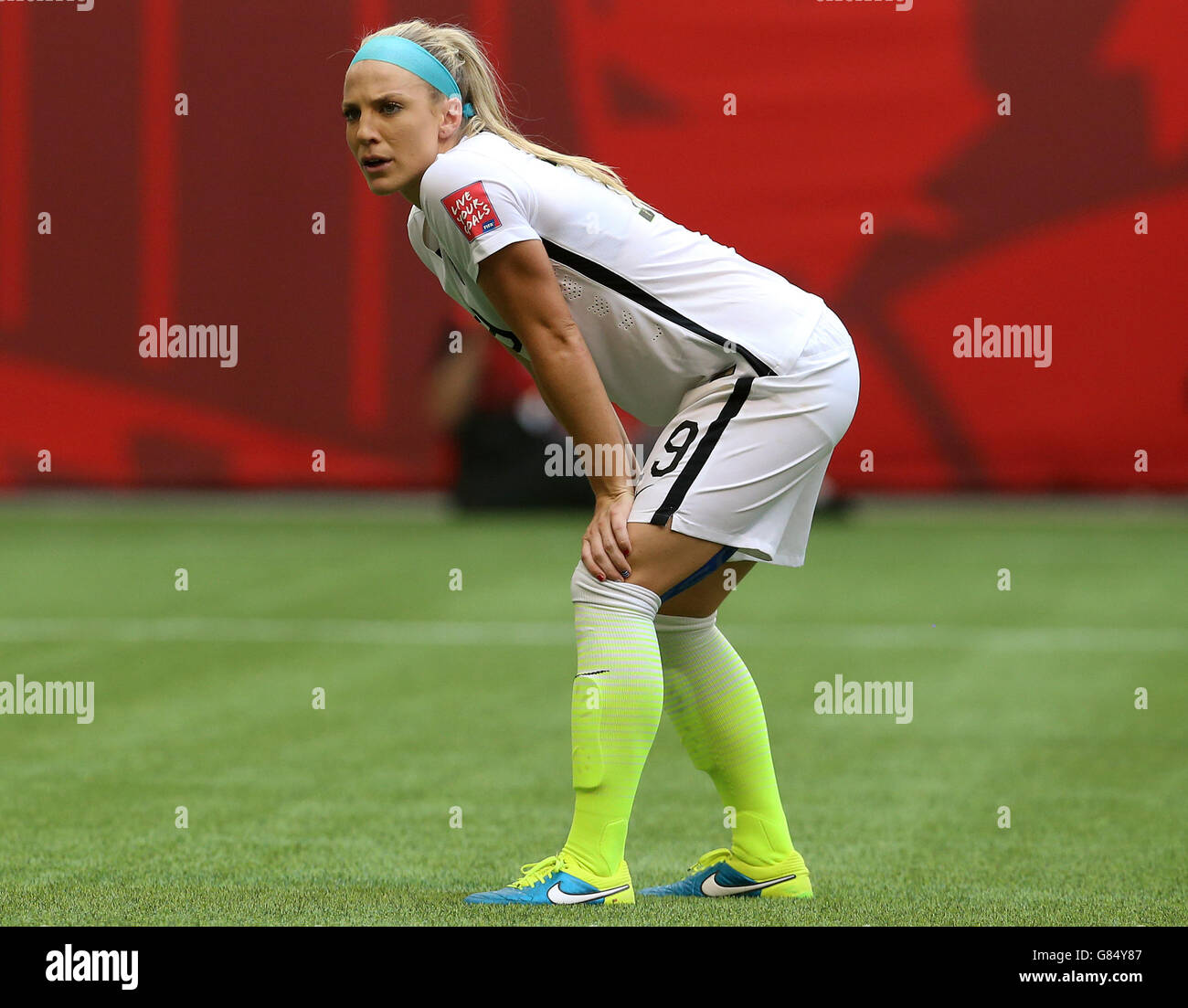 Women's soccer world cup corner kick hi-res stock photography and ...