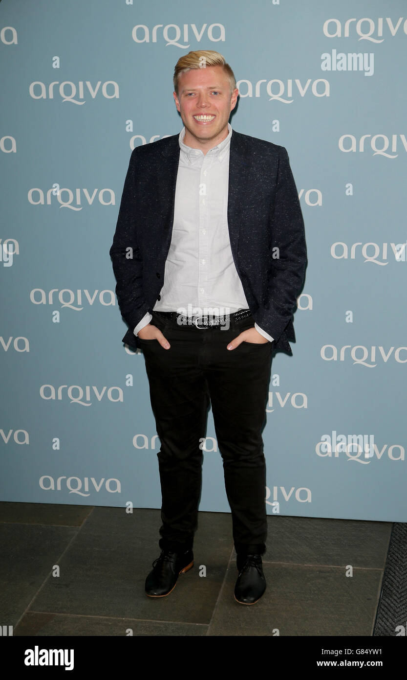 Rob beckett radio hi-res stock photography and images - Alamy