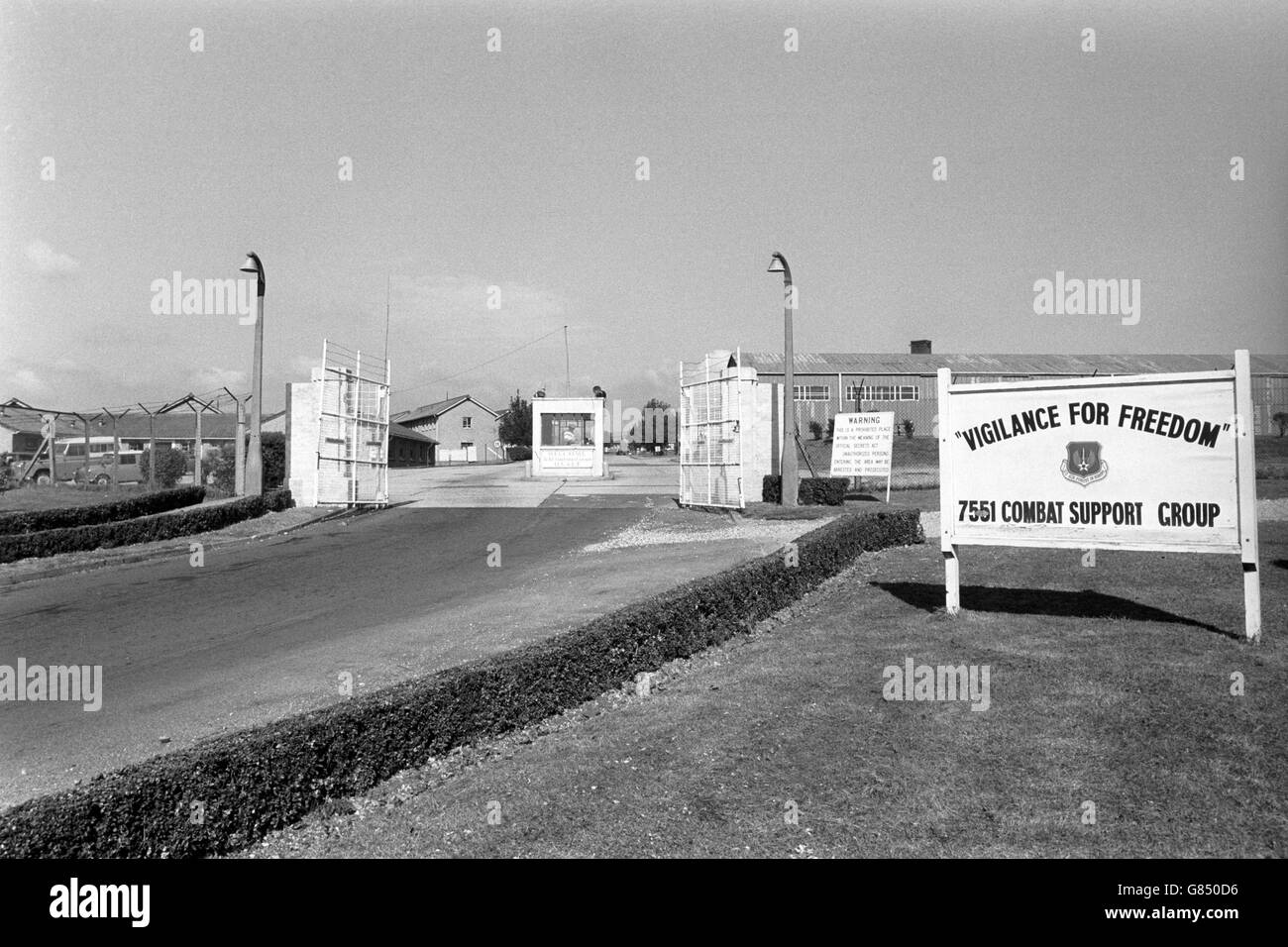 Temporary military base hi-res stock photography and images - Alamy