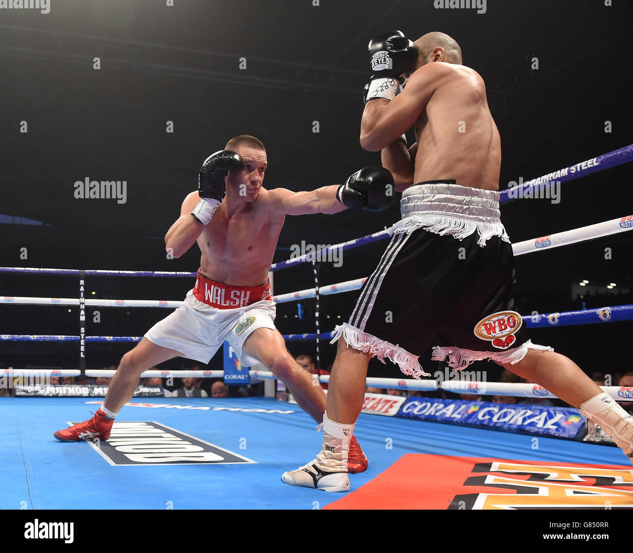 Boxing - Manchester Velodrome Stock Photo - Alamy