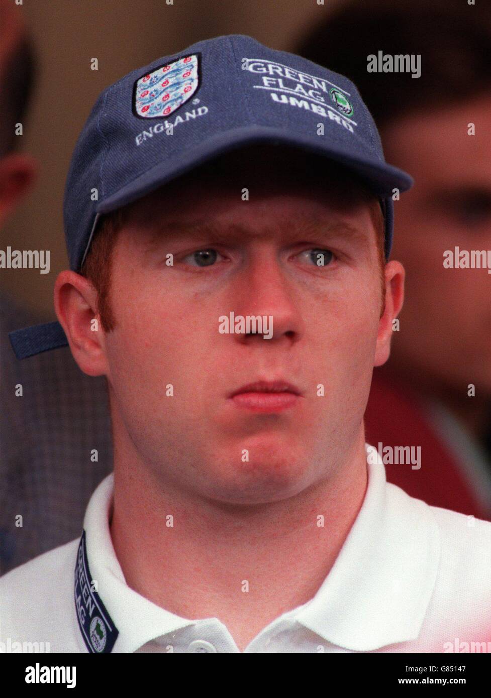 Soccer - Tournoi, England v France. Paul Scholes, England Stock Photo ...