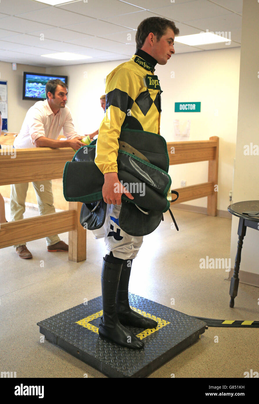 Jockey brian toomey southwell racecourse hi-res stock photography and ...