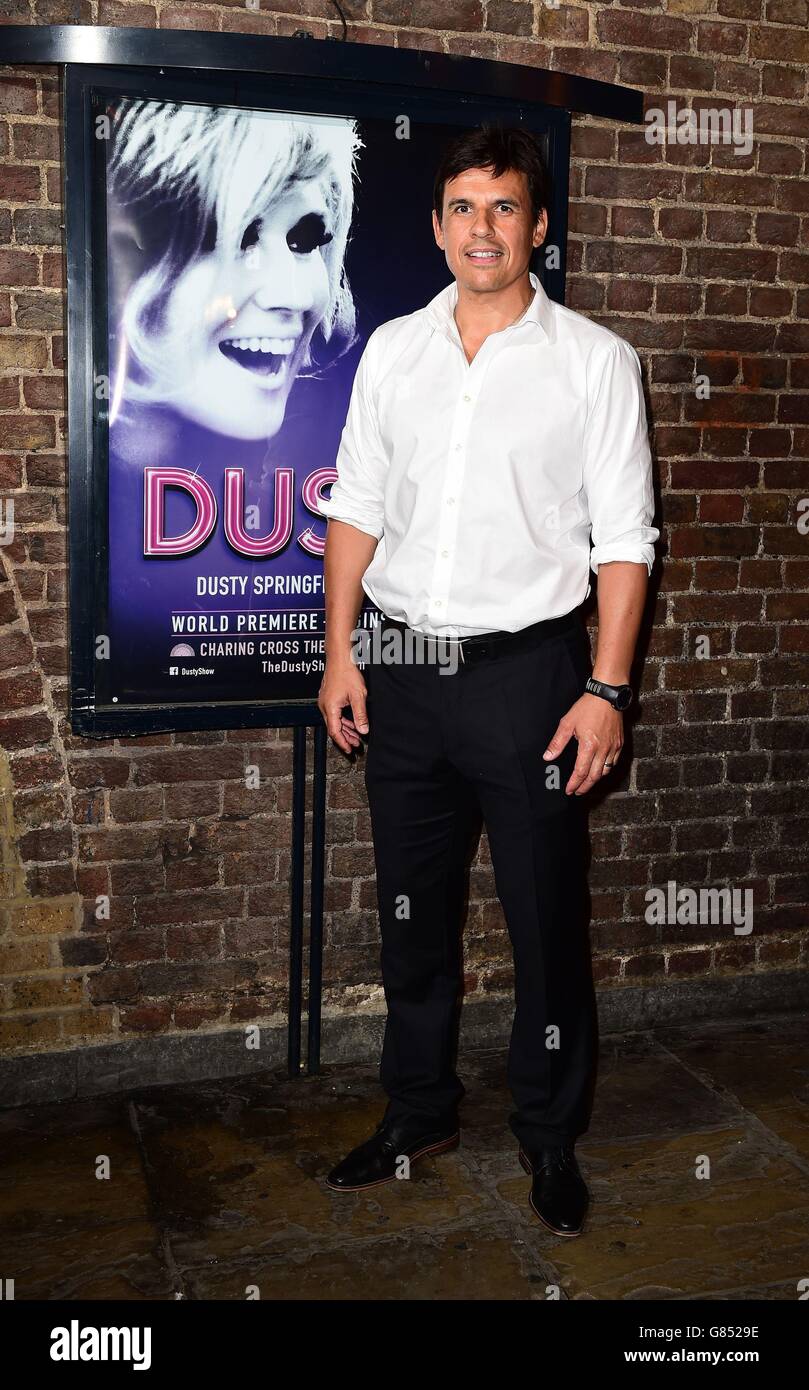 Dusty press night - London Stock Photo - Alamy