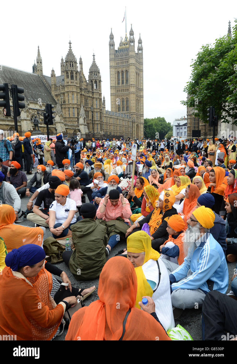 Sikh protest in Parliament Square Stock Photo - Alamy