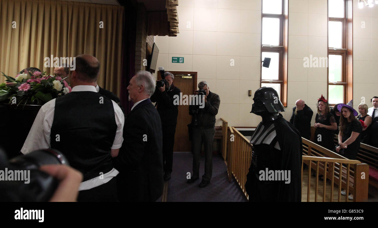 Luton crematorium hi-res stock photography and images - Alamy