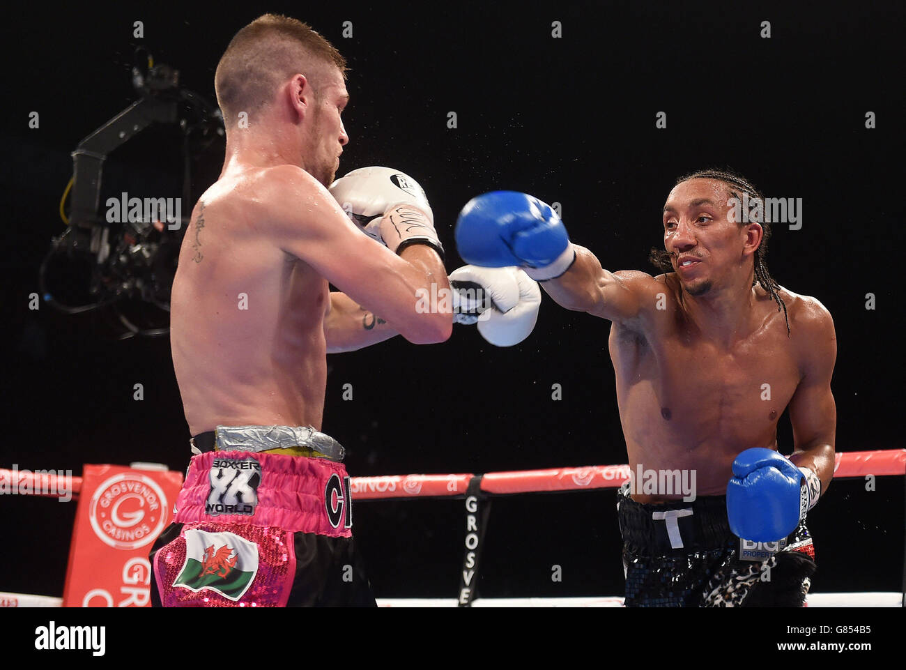 Boxing - High Stakes - Manchester Arena Stock Photo - Alamy