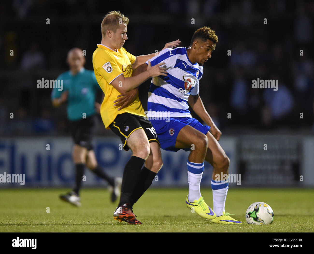 Soccer - Pre Season Friendly - Bristol Rovers v Reading - Memorial ...