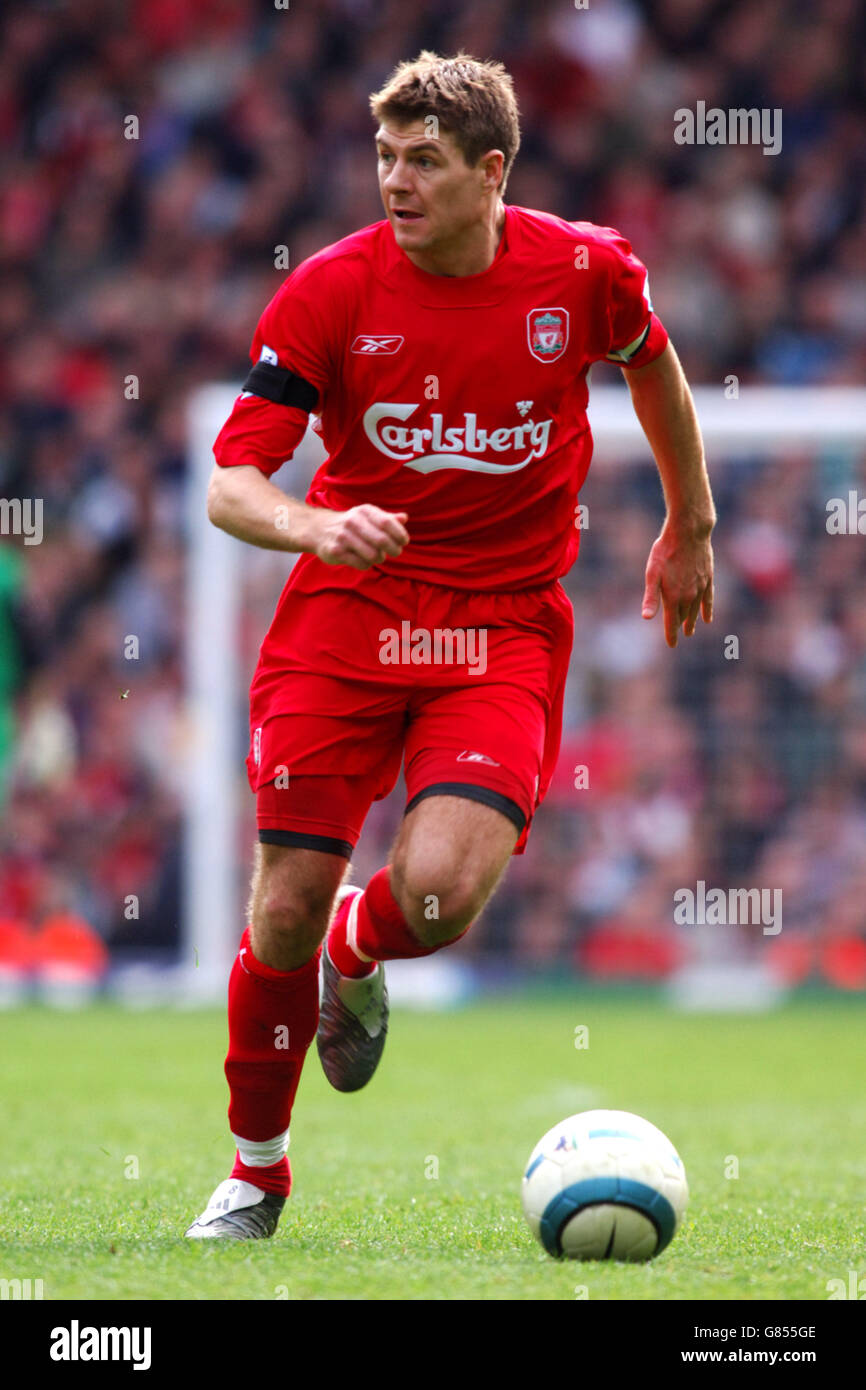 Anfield steven gerrard 2005 hi-res stock photography and images - Alamy