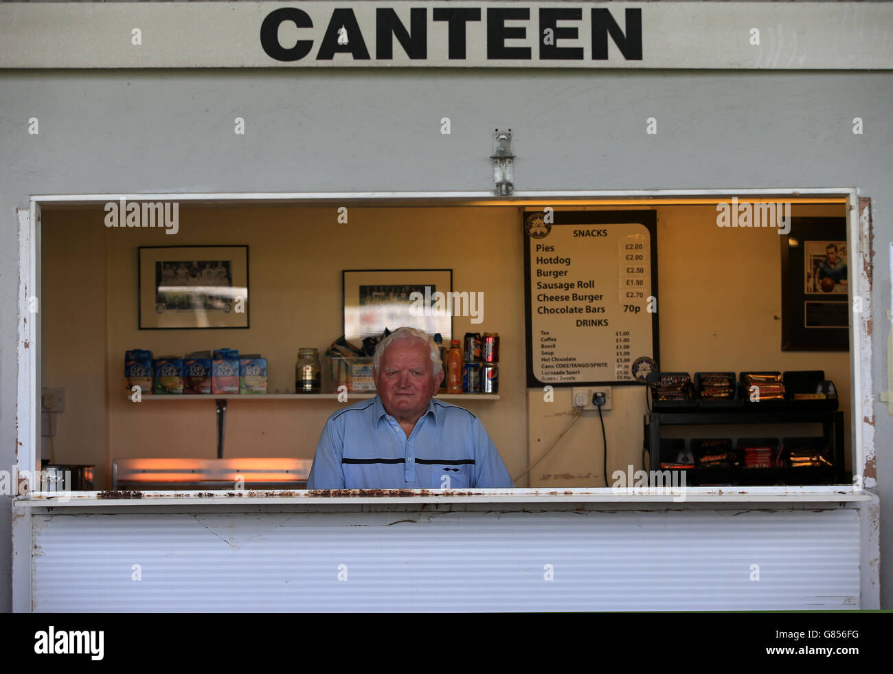 Soccer canteen hi-res stock photography and images - Alamy