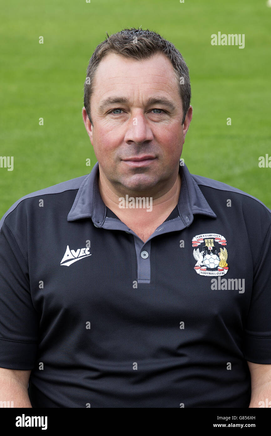 Football academy photocall hi-res stock photography and images - Alamy