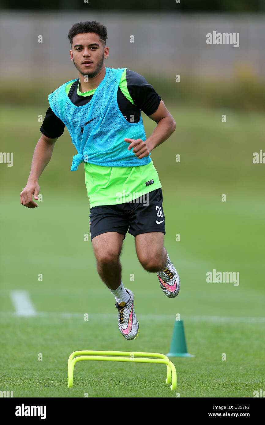 Coventry citys devon kelly evans during training hi-res stock ...