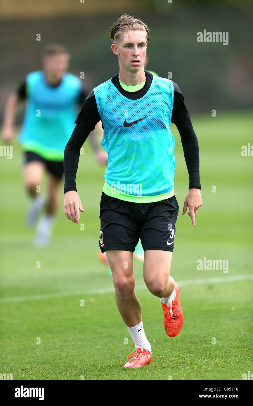 Coventry citys ben stevenson during training hi-res stock photography ...