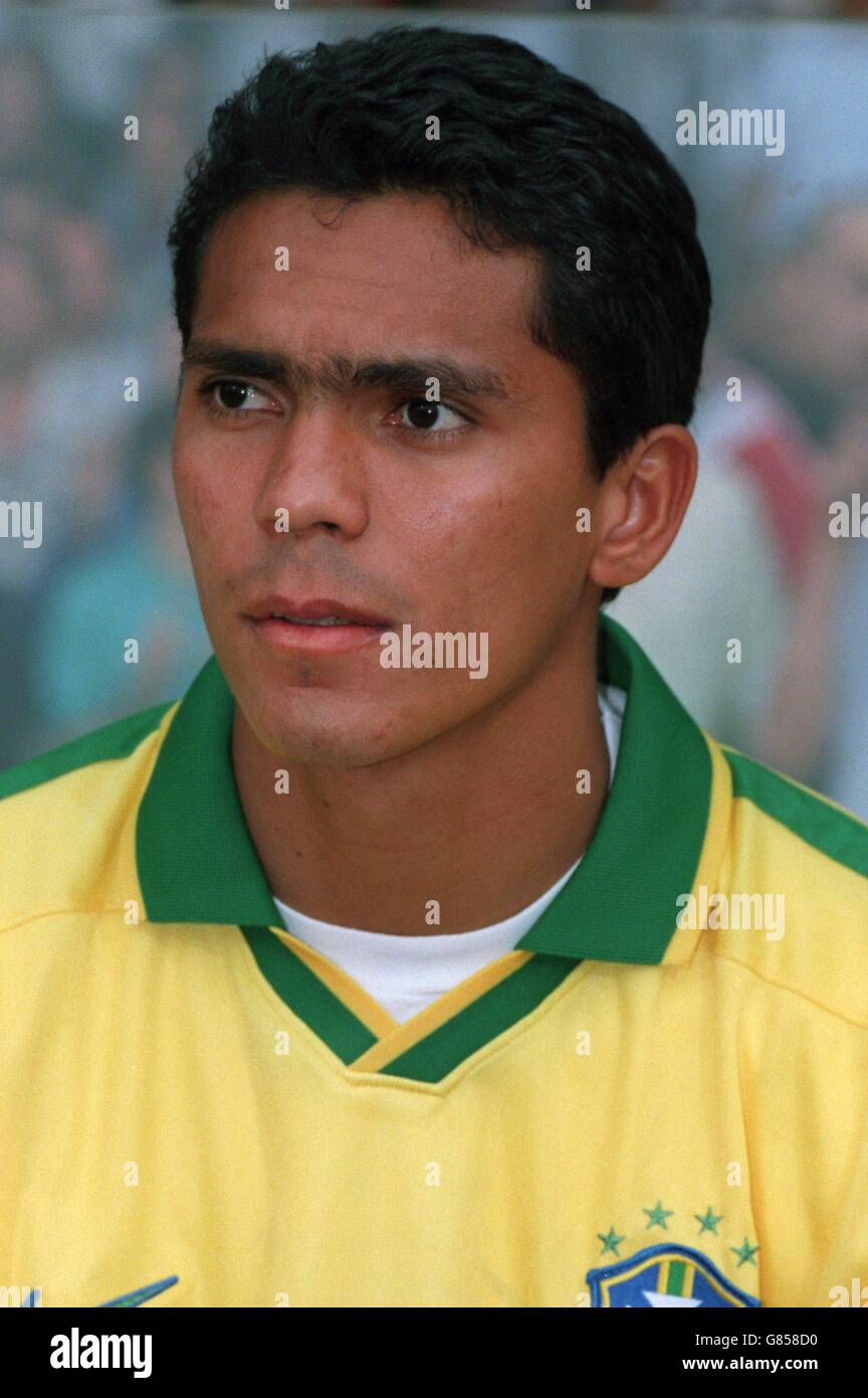 Giovanni brazil soccer hi-res stock photography and images - Alamy