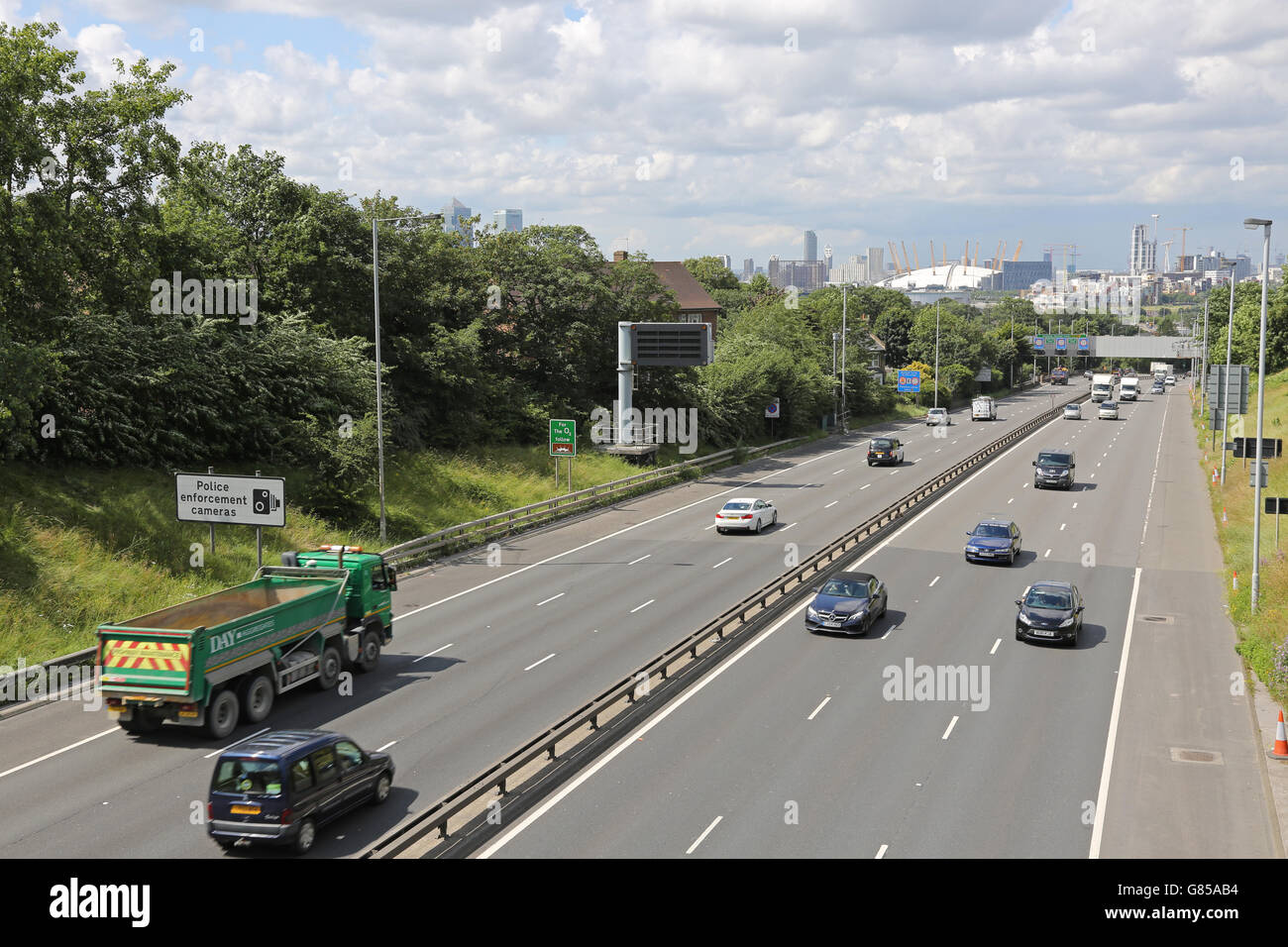 The A2 dual carriageway approaches the Blackwall Tunnel and London ...