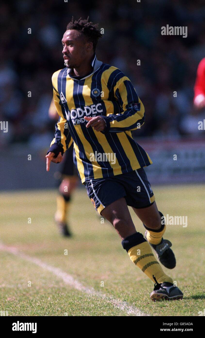 Wes saunders testimonial match hi-res stock photography and images - Alamy