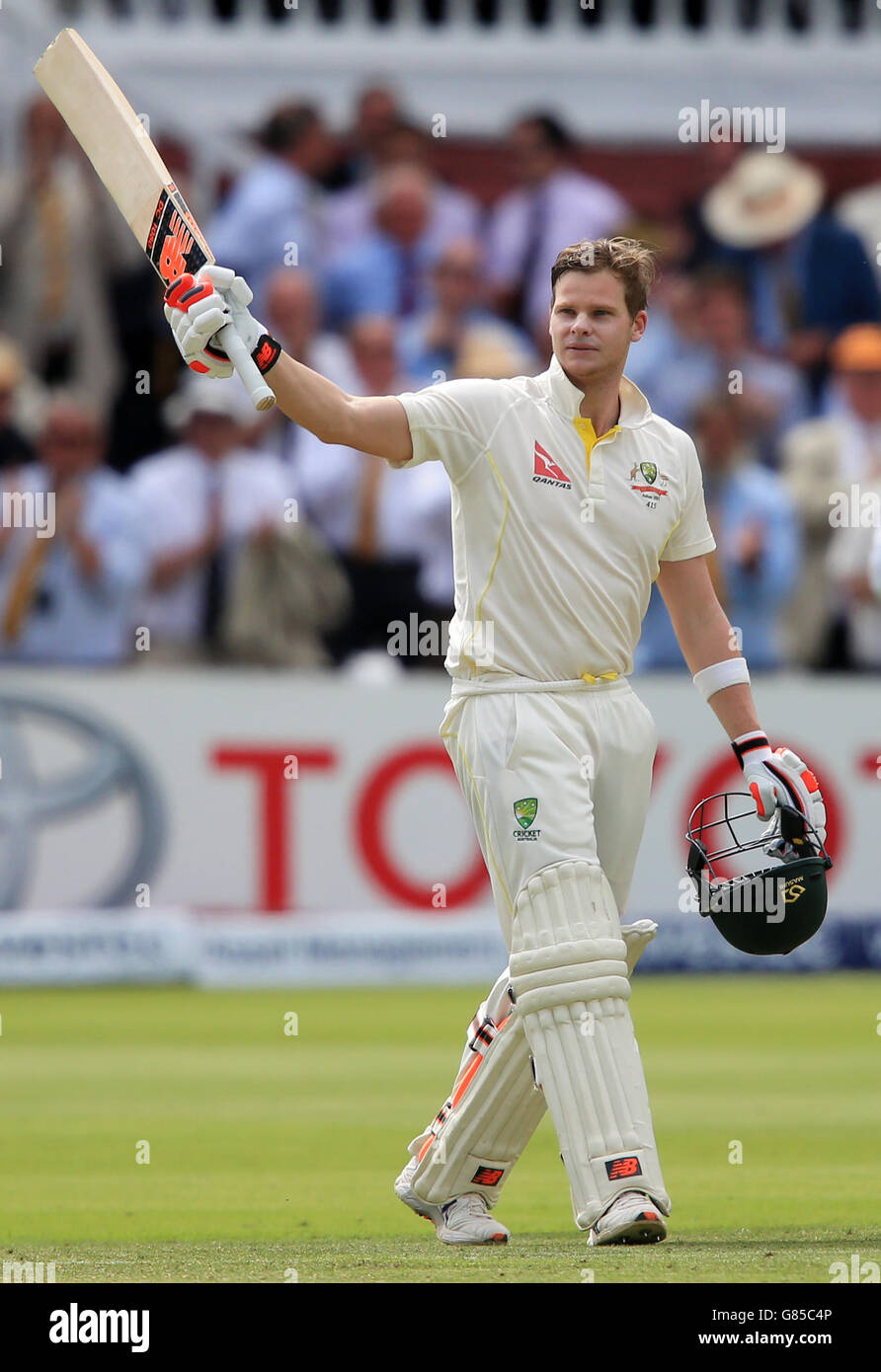 Australia's Steve Smith celebrates his 200 not out during day two of ...