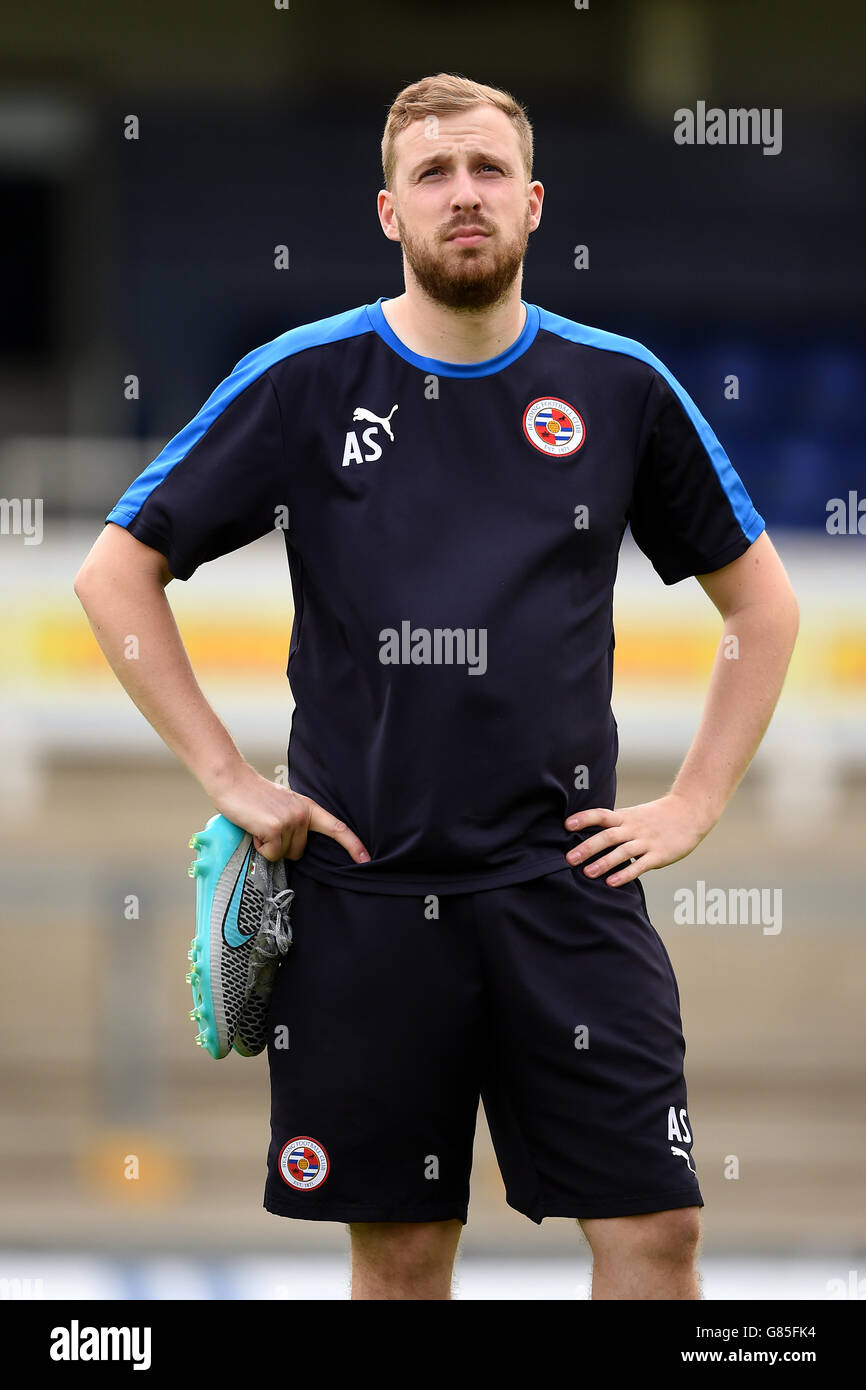 Reading assistant kitman hi-res stock photography and images - Alamy