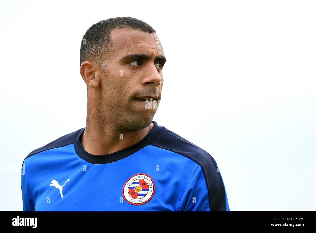 Soccer - Pre Season Friendly - Bristol Rovers v Reading - Memorial ...