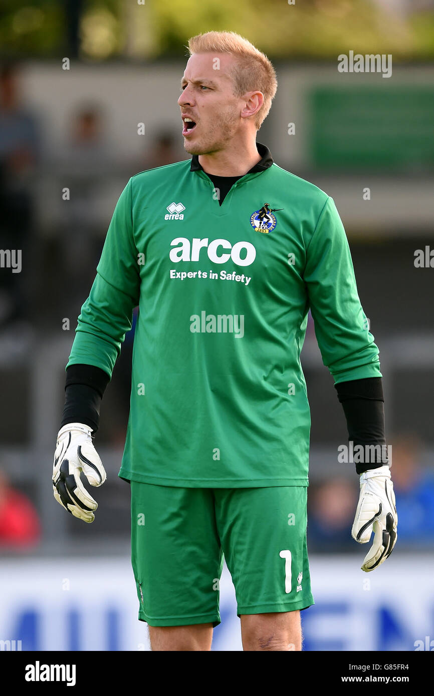 Soccer - Pre Season Friendly - Bristol Rovers v Reading - Memorial ...