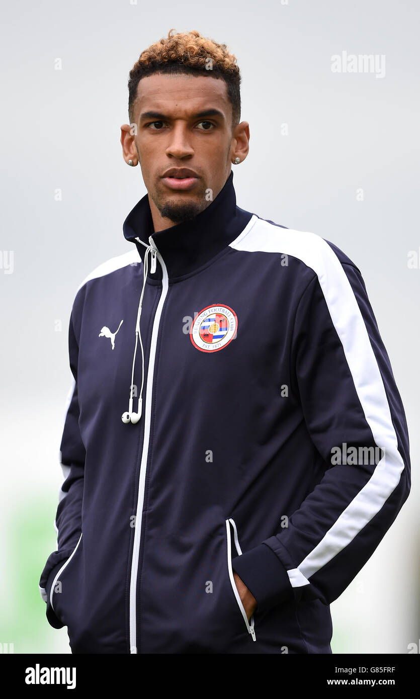 Soccer - Pre Season Friendly - Bristol Rovers v Reading - Memorial ...