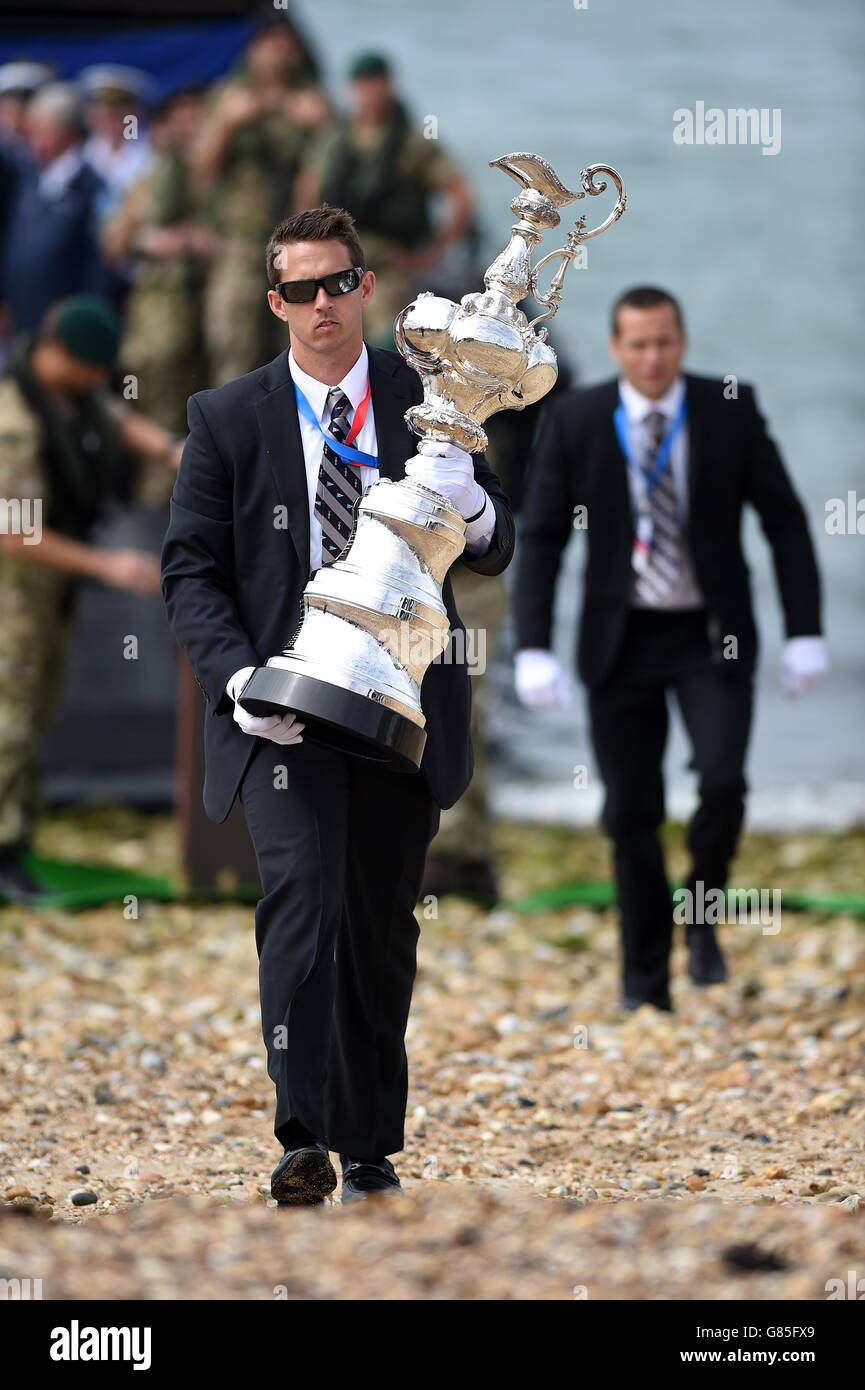 Royal marines beach landing craft hi-res stock photography and images ...