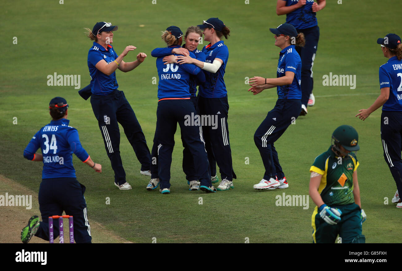 England women's cricket team australia hi-res stock photography and ...