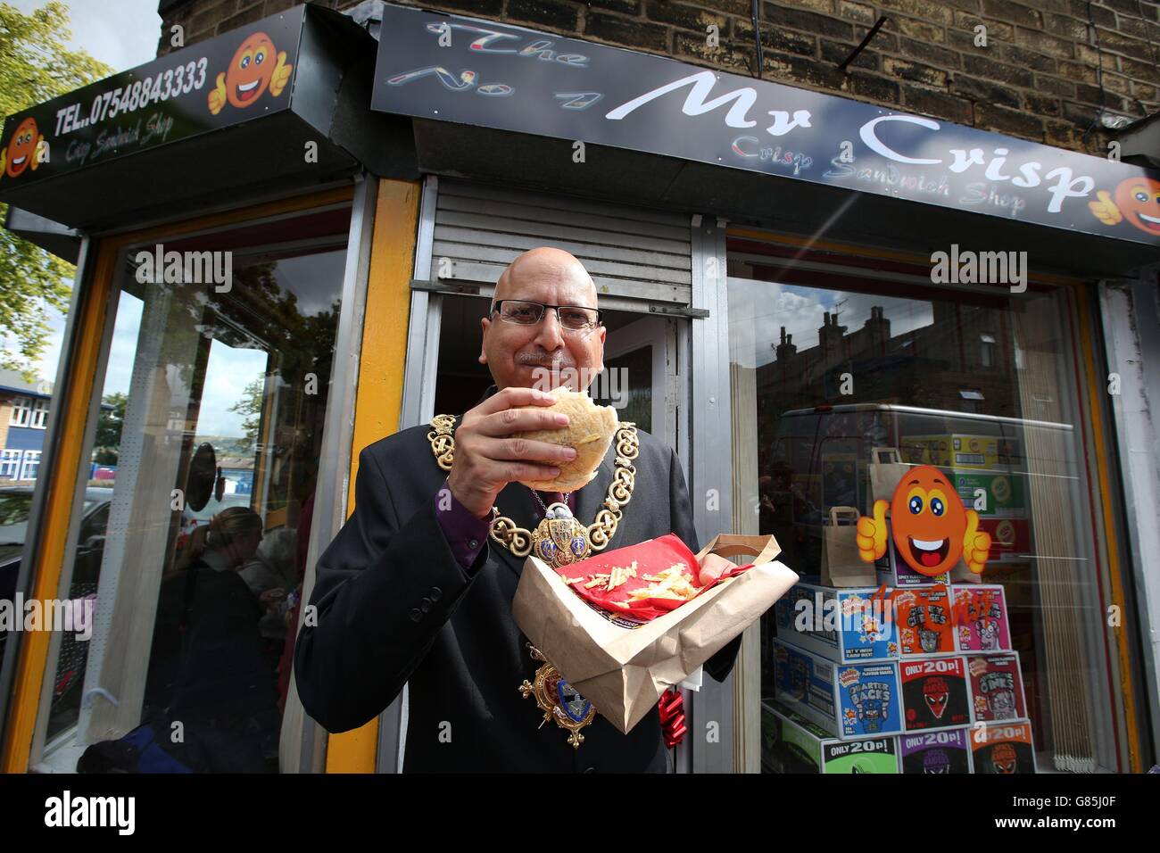 Mr Crisp opening Stock Photo - Alamy