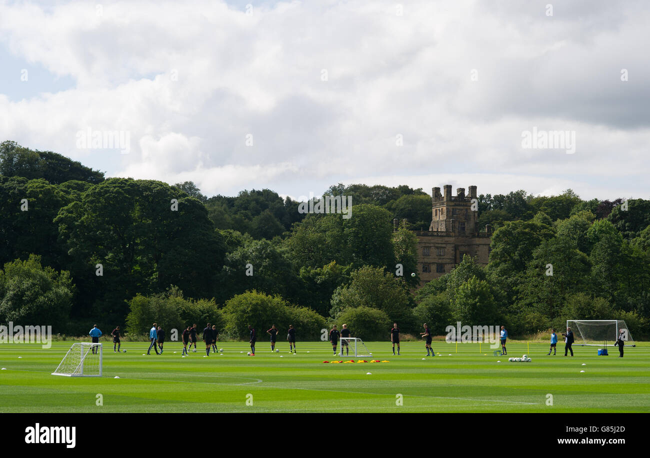 Burnley gawthorpe hall hi-res stock photography and images - Alamy