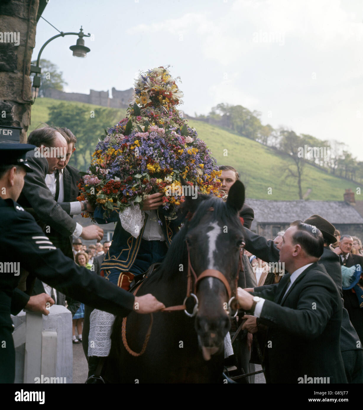 Customs and Traditions - Castleton Garland Day - Castleton, Derbyshire ...